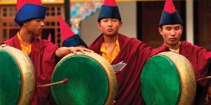 Sikkim Culture, Languages, Festivals, Dance, Art Crafts, Food, Sikkim ...